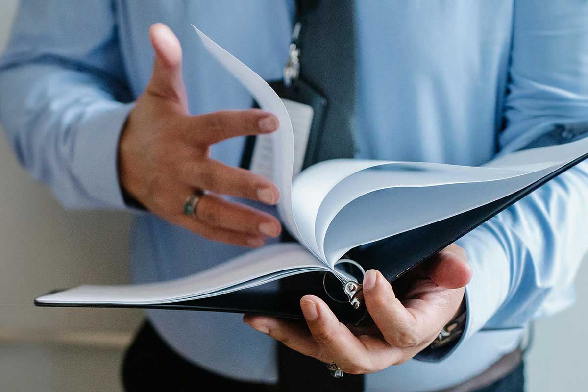 Can I Sue My Attorney for Negligence? | Legal Malpractice Attorney